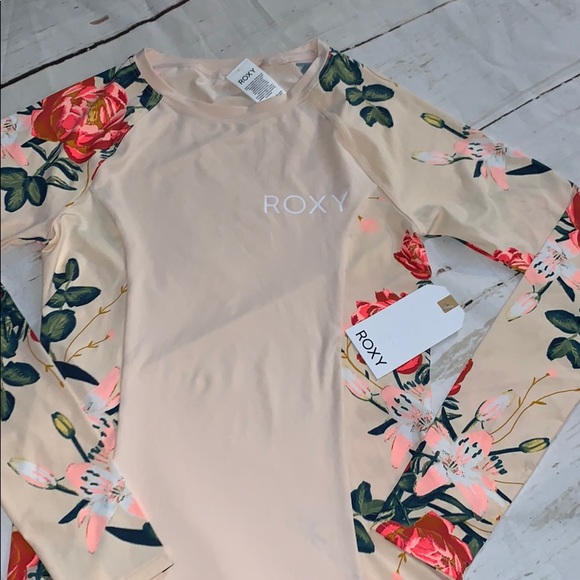 Roxy | Swim | Roxy Rash Guard Swim Shirt In Peach Roses | Poshmark